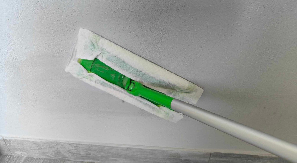 All the steps to follow to thoroughly clean the walls of the house ...