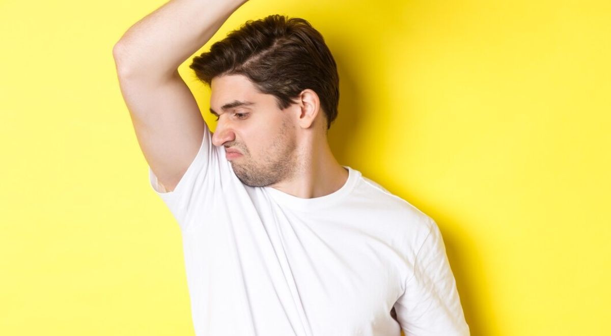Pourquoi la sueur sent-elle mauvais ? Découvrez les causes et les ...