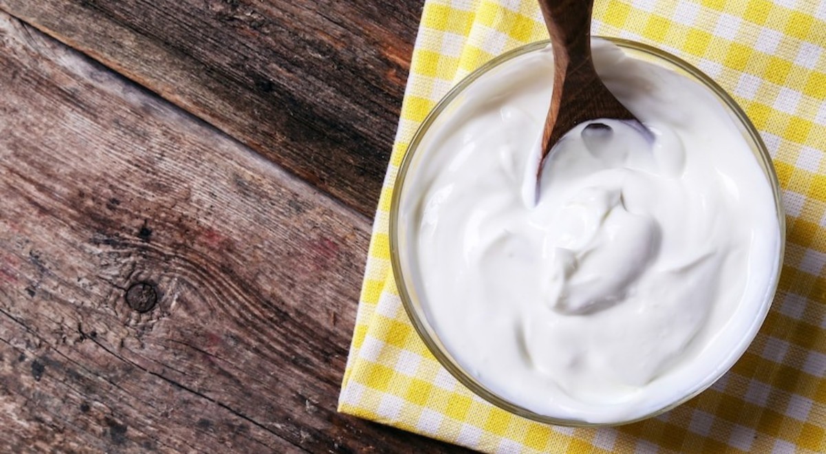 Expired yogurt? Don't throw it away: you can still use it in many ...